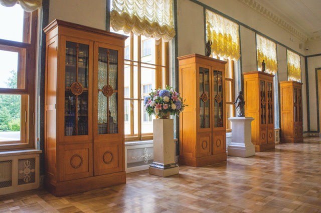 Alexander Palace In Tsarskoe Selo: Travel Guide | Travel Cultura